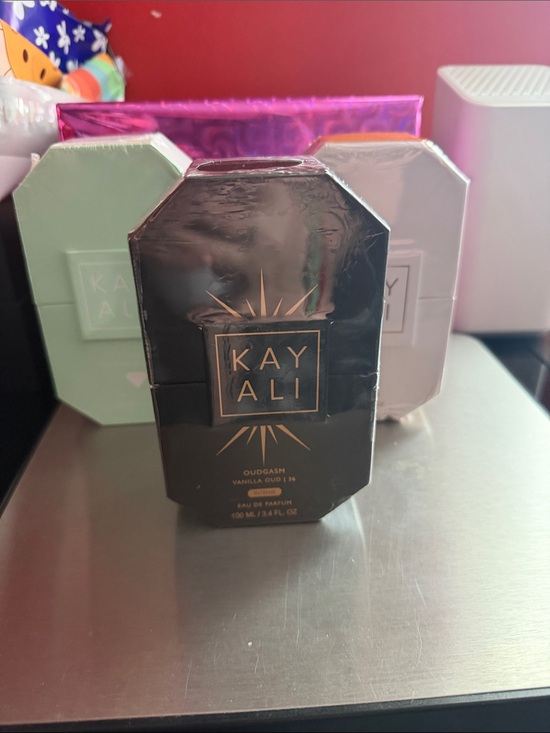 Kayali | Other | Hump Day Sale Kayali 28 36 33 8 Scents Long Lasting ...